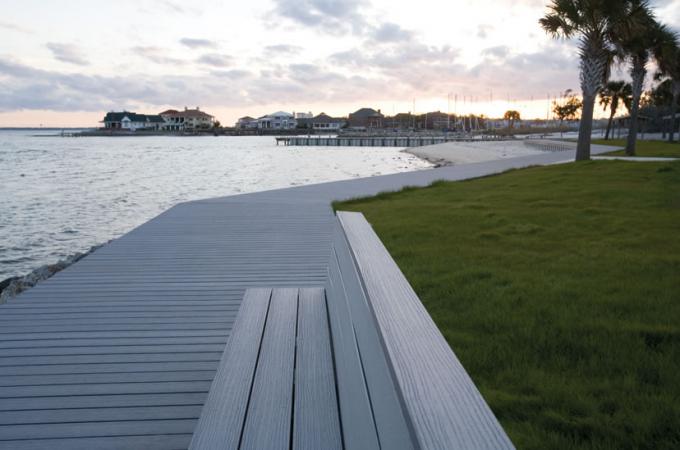 Splinter Free 146x22 WPC Floor Decking Co Extruded Wood Plastic Composite